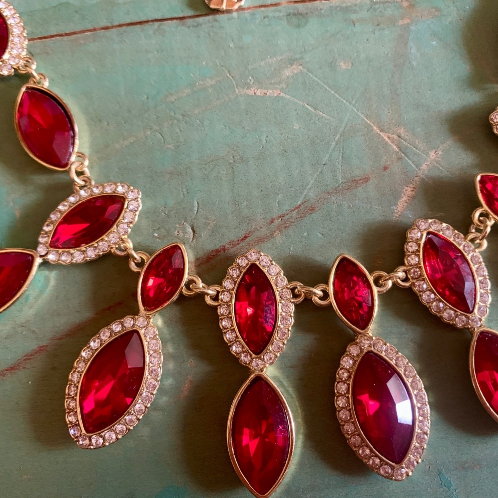 Monet Gorgeous Red & Clear Crystals Gold Tone Necklac… - Gem